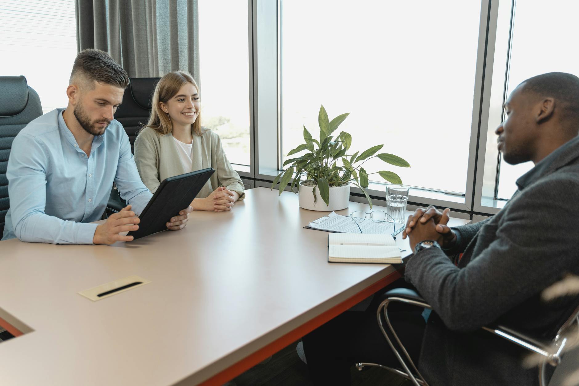 How to Handle a No-Show Candidate and Turn the Situation Around – HR ...